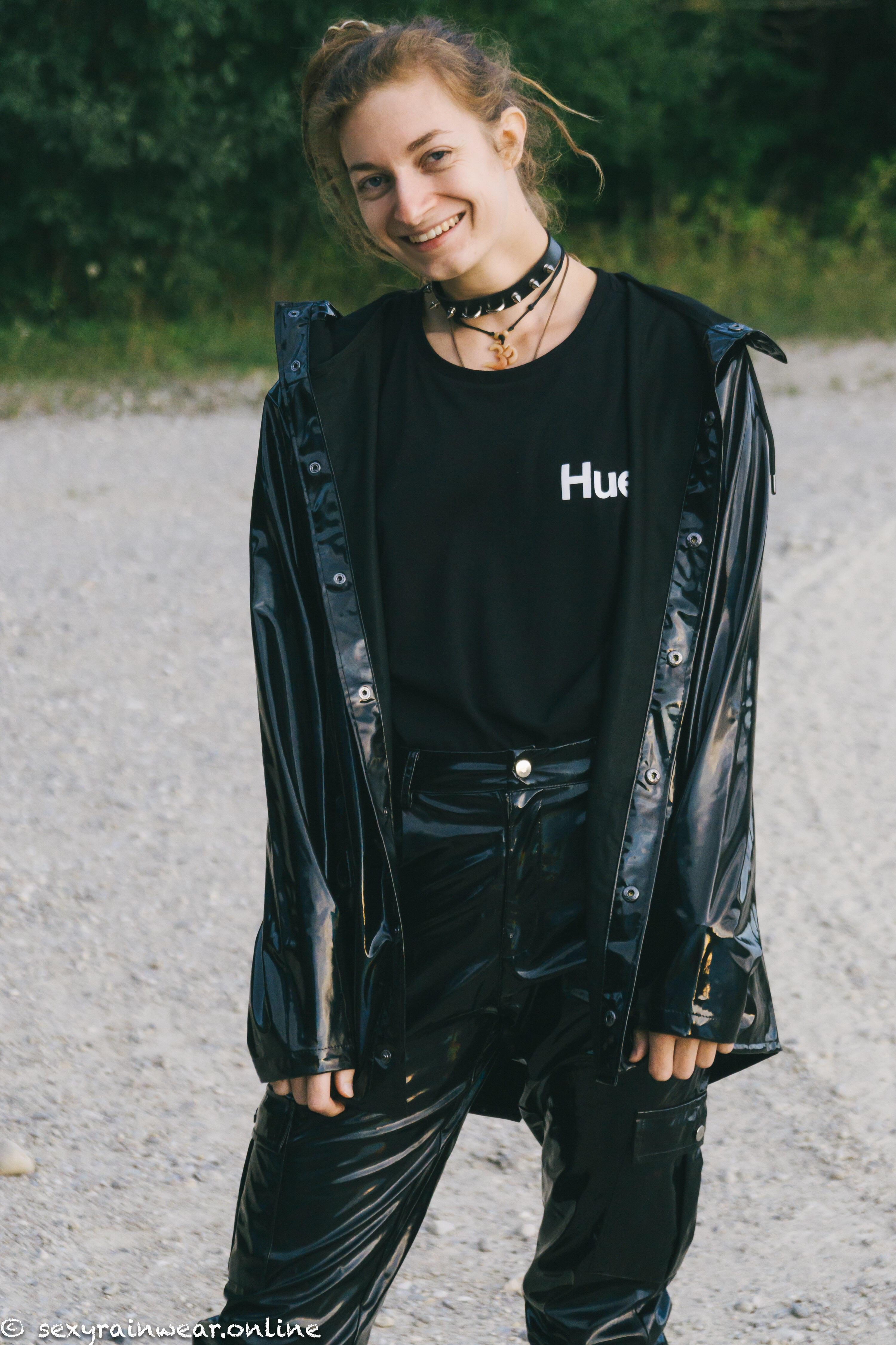 SEXYRAINWEAR.online | Alternative black